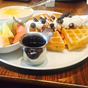 Biscottis - 616 Photos & 411 Reviews - American (Traditional) - 3556 St ...