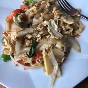 Pru Thai - 72 Photos & 56 Reviews - Thai - 9 Rte 31 N, Pennington, NJ ...