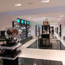 Sephora Italia - 2019 All You Need to Know BEFORE You Go (with Photos ...