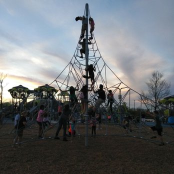 Pearsall Park - 134 Photos & 53 Reviews - Dog Parks - 5102 Old Pearsall ...