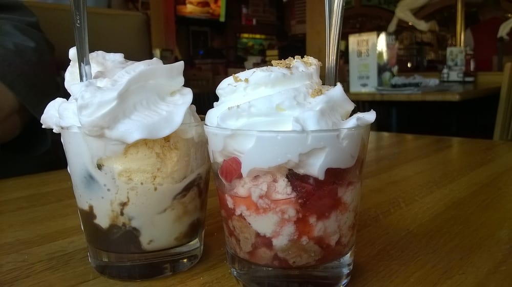 hot fudge sundae dessert bars