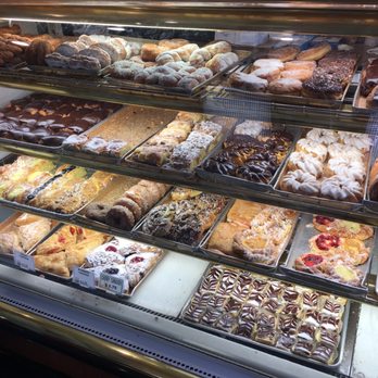Pinho’s Bakery - 117 Photos & 142 Reviews - Bakeries - 1027 Chestnut St ...