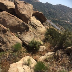 Hummingbird Trail - 44 Photos - Hiking - 2409-2435 Kuehner Dr, Simi ...