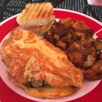 Cafe Reyes - 67 Photos & 69 Reviews - Cuban - 421 Shrewsbury St ...