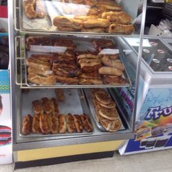 Busy Bee Supermarket - 13 Photos - Grocery - 2382 W Oakridge Rd, South ...