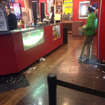 Apple Cinemas - 38 Photos & 124 Reviews - Cinema - 168 Alewife Brook ...