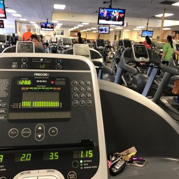24 Hour Fitness Irvine Campus