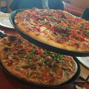 Moose’s Tooth - 911 Photos & 1469 Reviews - Pizza - 3300 Old Seward Hwy ...