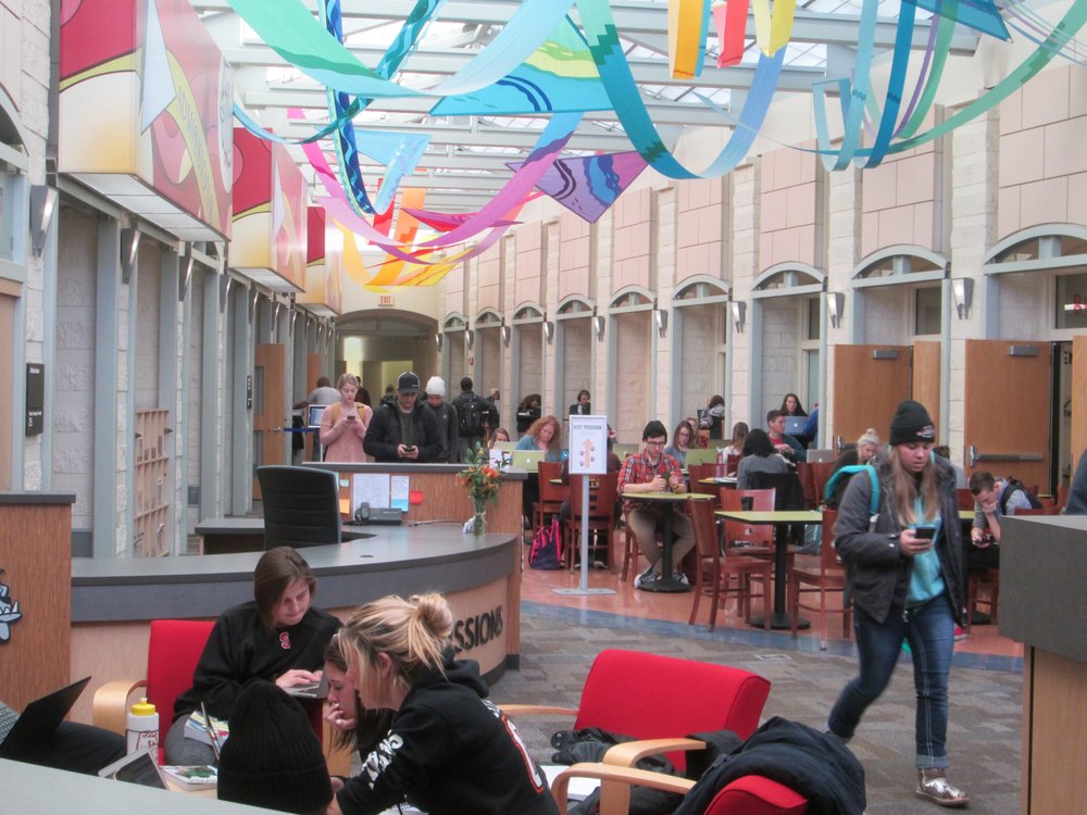 University of Minnesota Duluth - 11 Photos - Colleges & Universities ...