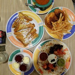 Dee’s Family Restaurants - 70 Photos & 106 Reviews - Diners - 2104 S ...