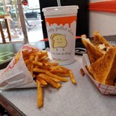 The Happy Grilled Cheese - 283 Photos & 117 Reviews - Food Trucks - 219 ...