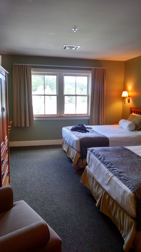 Jackson Gore Inn - 16 Photos & 10 Reviews - Hotels - 111 Jackson Gore ...