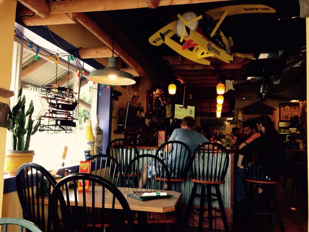 Tito’s Cantina - 35 Photos & 123 Reviews - Mexican - 651 W Main Rd ...