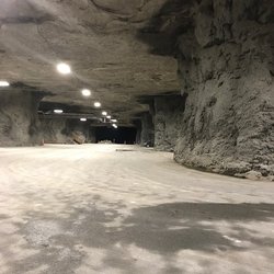 Springfield Underground - Real Estate - 2019 N Lecompte Rd, Springfield ...