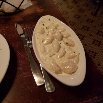 Zia’s on the Hill - 341 Photos & 573 Reviews - Italian - 5256 Wilson ...