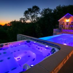 Aloha Pools And Spas - 32 Photos - Pool Cleaners - 9013 Mahan Dr ...