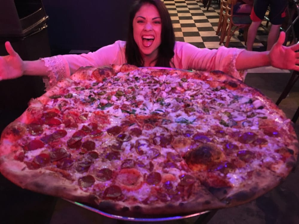 Momo’s Pizza - Tennessee Street - 114 Photos & 190 Reviews - Pizza ...
