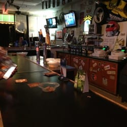 The Racers Pub - 12 Photos & 32 Reviews - Pubs - 3847 Pierce St ...