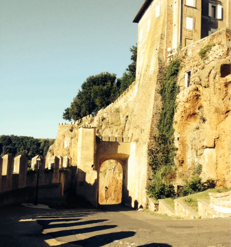 Borgo di Ceri - Landmarks & Historical Buildings - Via di Ceri ...