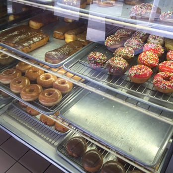 Donut Wheel - 12 Photos & 61 Reviews - Donuts - 4524 W Ina Rd, Marana ...