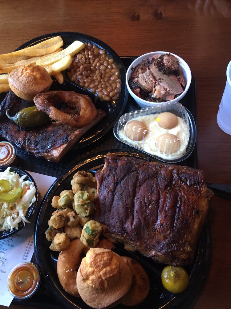 Bessinger’s BBQ - 89 Photos & 197 Reviews - Barbeque - 1602 Savannah ...