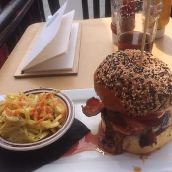 Burger Bar Crescent - 214 Photos & 215 Reviews - Burgers - 1465 Rue ...