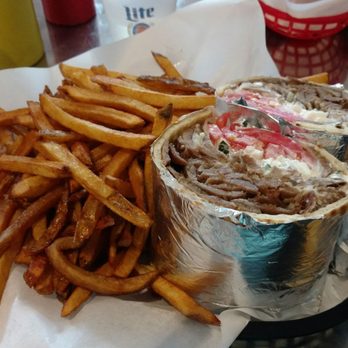 Gus’s Gyros - 15 Photos & 27 Reviews - Burgers - 2100 Douglas Ave ...