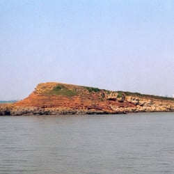 Sully Island - Landmarks & Historical Buildings - Penarth, Vale of ...