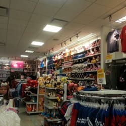 Las Vegas Premium Outlets South Disney Store | semashow.com