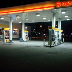 Shell Gas Station and Car Wash - 10 Reviews - Car Wash - 1710 Freeway ...