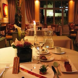 La Pyramide - 71 Photos & 22 Reviews - French - 14 boulevard Fernand ...