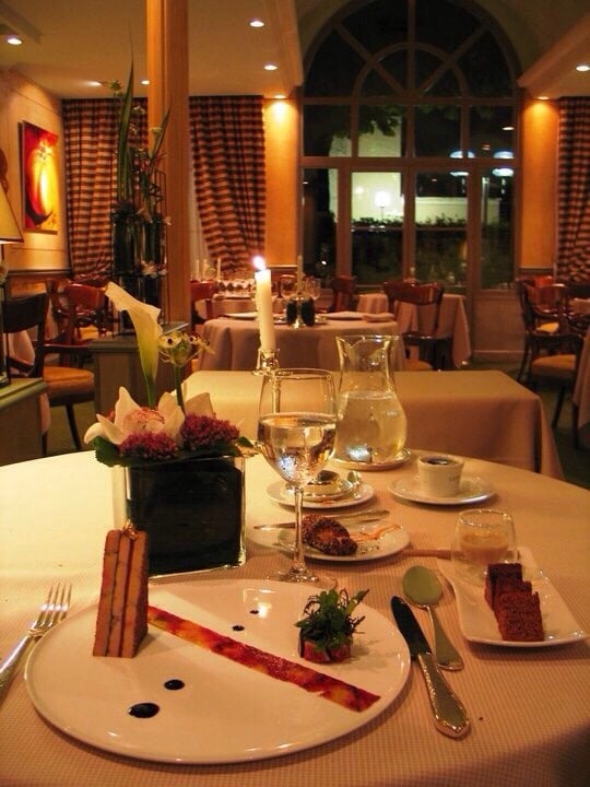 La Pyramide - 55 Photos & 20 Reviews - French - 14 boulevard Fernand ...