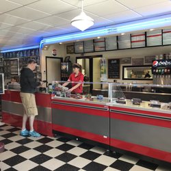 Skinners - Fast Food - 100 Hwy 44, Lockport, MB - Restaurant Reviews - Yelp