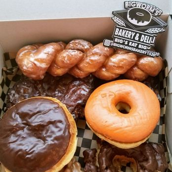 Bigworm’s Bakery & Deli - 119 Photos & 71 Reviews - Delis - 8118 N W Ln ...