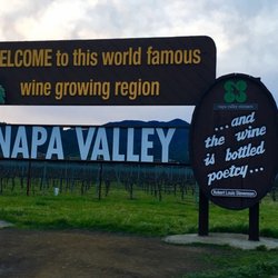 Napa Valley Welcome Sign - 10 Photos - Landmarks & Historical Buildings ...