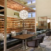 DoubleTree Suites by Hilton Hotel Boston - Cambridge - 94 Photos & 112 ...