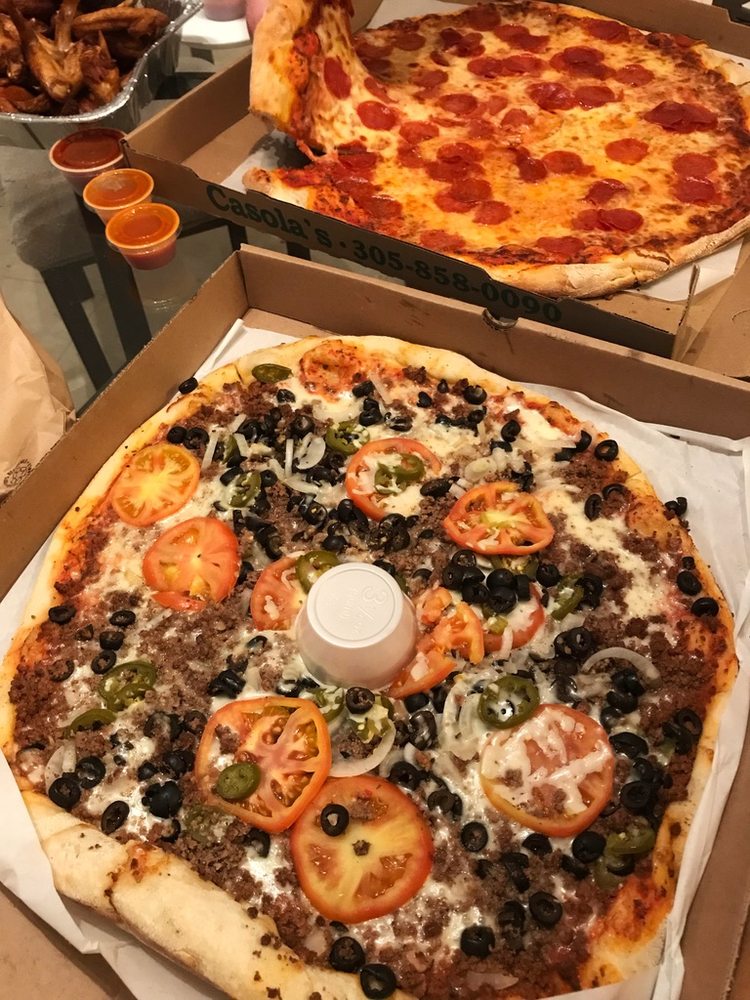 Casola’s Pizzeria & Sub Shop - 401 Photos & 580 Reviews - Pizza - 2437 ...