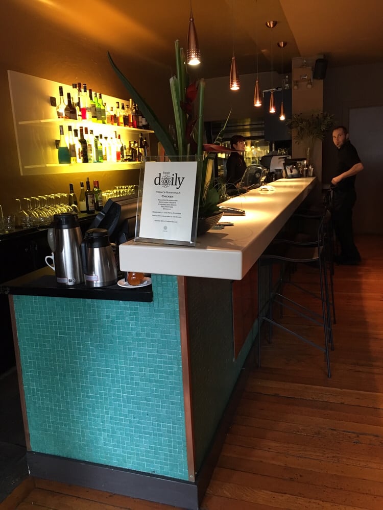 Atlas Cafe - 40 Photos & 62 Reviews - Cafes - 250 6th Street, Courtenay ...