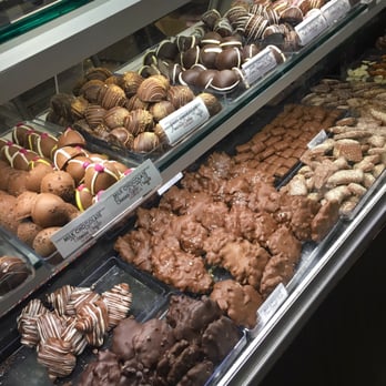 Mariano’s - Lakeshore East - 151 Photos & 333 Reviews - Grocery - 333 E ...