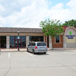 Security Bank of Kansas City - Banks & Credit Unions - 210 SW Main St ...