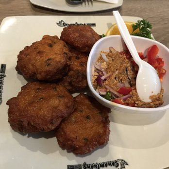 Sanamluang Thai Cuisine - 1605 Photos & 1143 Reviews - Thai - 710 S ...