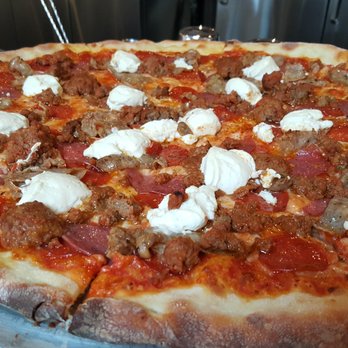 Vito’s Pizza - Order Online - 90 Photos & 105 Reviews - Pizza - Santa ...