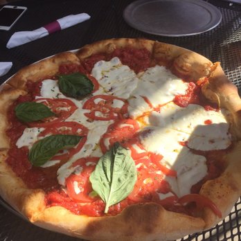 Bella Notte - 92 Photos & 107 Reviews - Pizza - 1914 Penn Ave, Strip ...