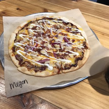 Dells Pizza Lab - 141 Photos & 84 Reviews - Salad - 332 Wi-13 ...