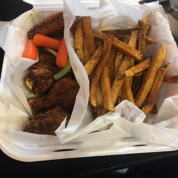 JD’s Wings 2 Go - 26 Photos & 28 Reviews - Chicken Wings - 7546 Hwy 70 ...