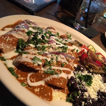 Barrio Queen - Last Updated June 2017 - 419 Photos & 679 Reviews ...