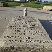 Read Dunning Memorial Park - Landmarks & Historical Buildings - 307 N ...