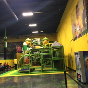 Launch Trampoline Park - (New) 27 Photos & 17 Reviews - Trampoline ...