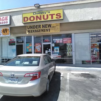 Danny’s Donuts - 45 Photos & 15 Reviews - Donuts - 1605 Pacific Coast ...