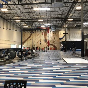 Gravity Extreme Zone - 92 Photos & 49 Reviews - Amusement Parks - 190 S ...